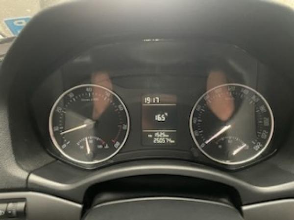 Серый Шкода Октавия 2010 в Таллин, объемом двигателя 1.60 л и пробегом 250 тыс. км за 4500 €, фото 1 на AUTOMOTO.COM.LV