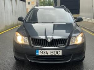 Серый Шкода Октавия 2010 в Таллин, объемом двигателя 1.60 л и пробегом 250 тыс. км за 4500 €, фото 8 на AUTOMOTO.COM.LV