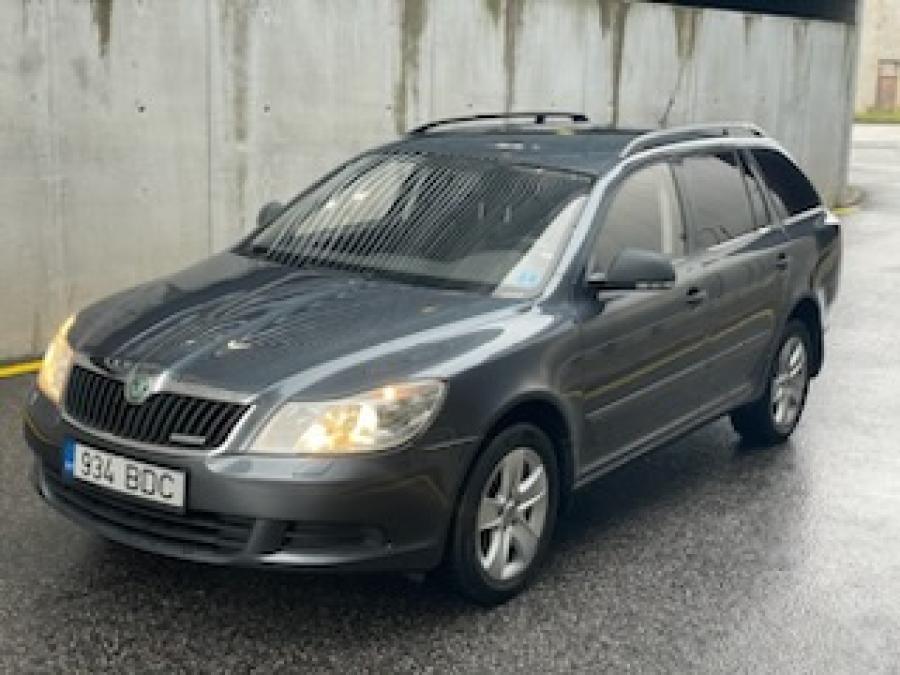Серый Шкода Октавия 2010 в Таллин, объемом двигателя 1.60 л и пробегом 250 тыс. км за 4500 €, фото 9 на AUTOMOTO.COM.LV