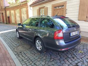 Grey Skoda Octavia 2010 in Cesis, with an engine capacity of 1.60 L and mileage of 345 thousand km for 2150 €, photo 6 on AUTOMOTO.COM.LV
