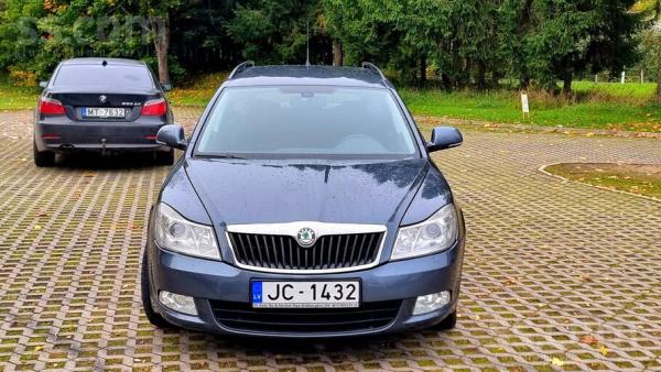 Шкода Октавия 2010 в Цесис на AUTOMOTO.COM.LV Серый Шкода Октавия 2010 в Цесис, объемом двигателя 1.60 л и пробегом 308 тыс. км за 2300 €, фото 3 на AUTOMOTO.COM.LV