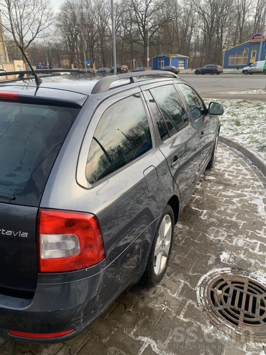 Pelēks Skoda Octavia 2011 Rīga, ar dzinēja tilpumu 1.40 L un nobraukumu 191 tūkst. km par 3350 €, foto 2 vietnē AUTOMOTO.COM.LV