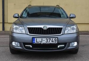 Pelēks Skoda Octavia 2011 Talsi, ar dzinēja tilpumu 1.60 L un nobraukumu 351 tūkst. km par 3000 €, foto 4 vietnē AUTOMOTO.COM.LV