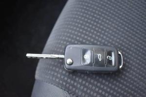 Pelēks Skoda Octavia 2011 Talsi, ar dzinēja tilpumu 1.60 L un nobraukumu 351 tūkst. km par 3000 €, foto 19 vietnē AUTOMOTO.COM.LV