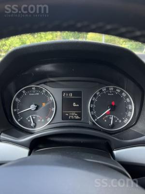 Pelēks Skoda Octavia 2011 Rīga, ar dzinēja tilpumu 1.40 L un nobraukumu 275 tūkst. km par 2400 €, foto 24 vietnē AUTOMOTO.COM.LV
