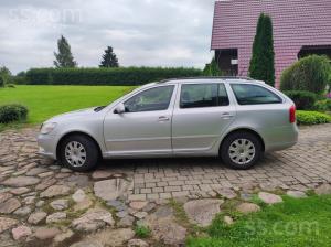 Grey Skoda Octavia 2011 in Aizkraukle, with an engine capacity of 1.60 L and mileage of 360 thousand km for 2400 €, photo 3 on AUTOMOTO.COM.LV