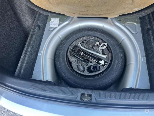 Pelēks Skoda Octavia 2011 Viļņa, ar dzinēja tilpumu 1.60 L un nobraukumu 398 tūkst. km par 2200 €, foto 10 vietnē AUTOMOTO.COM.LV