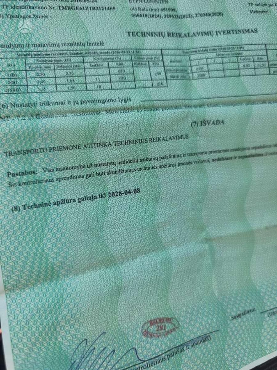 Серый Шкода Октавия 2011 в Вильнюс, объемом двигателя 1.97 л и пробегом 360 тыс. км за 2750 €, фото 29 на AUTOMOTO.COM.LV