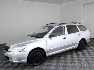 Grey Skoda Octavia 2011 in Tallinn, with an engine capacity of 1.20 L and mileage of 319 thousand km for 1399 €, photo 3 on AUTOMOTO.COM.LV
