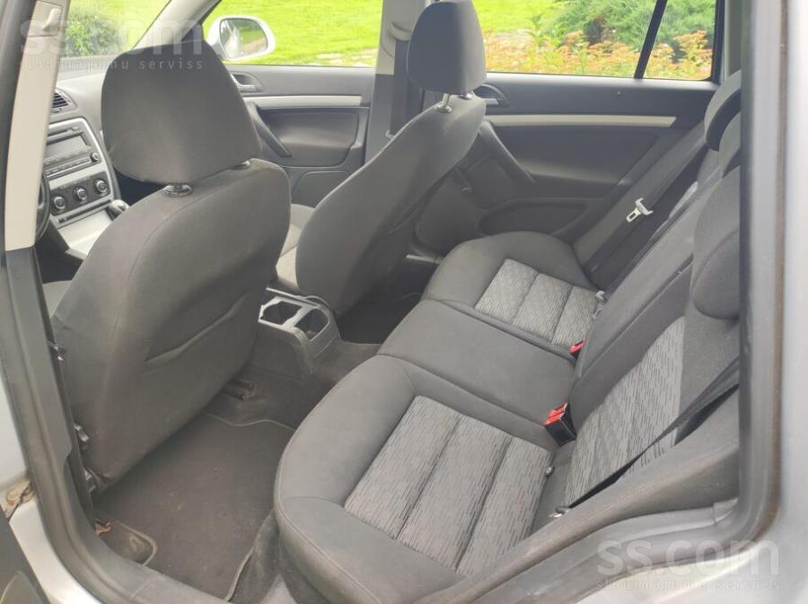 Pelēks Skoda Octavia 2011 Aizkraukle, ar dzinēja tilpumu 1.60 L un nobraukumu 360 tūkst. km par 2000 €, foto 9 vietnē AUTOMOTO.COM.LV