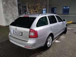 Pelēks Skoda Octavia 2012 Viļņa, ar dzinēja tilpumu 1.97 L un nobraukumu 445 tūkst. km par 3100 €, foto 7 vietnē AUTOMOTO.COM.LV