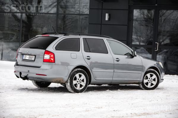 Pelēks Skoda Octavia 2012 Jelgava, ar dzinēja tilpumu 1.60 L un nobraukumu 0 tūkst. km par 5190 €, foto 8 vietnē AUTOMOTO.COM.LV