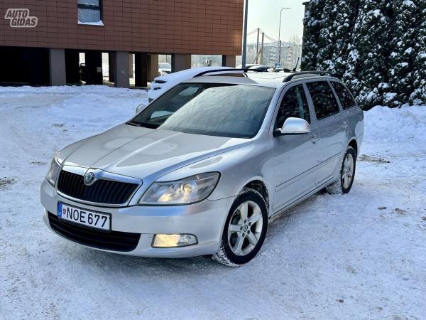 Pelēks Skoda Octavia 2012 Viļņa, ar dzinēja tilpumu 1.60 L un nobraukumu 506 tūkst. km par 1400 €, foto 1 vietnē AUTOMOTO.COM.LV
