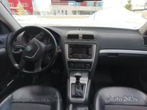 Pelēks Skoda Octavia 2012 Tallina, ar dzinēja tilpumu 2.00 L un nobraukumu 280 tūkst. km par 5800 €, foto 7 vietnē AUTOMOTO.COM.LV