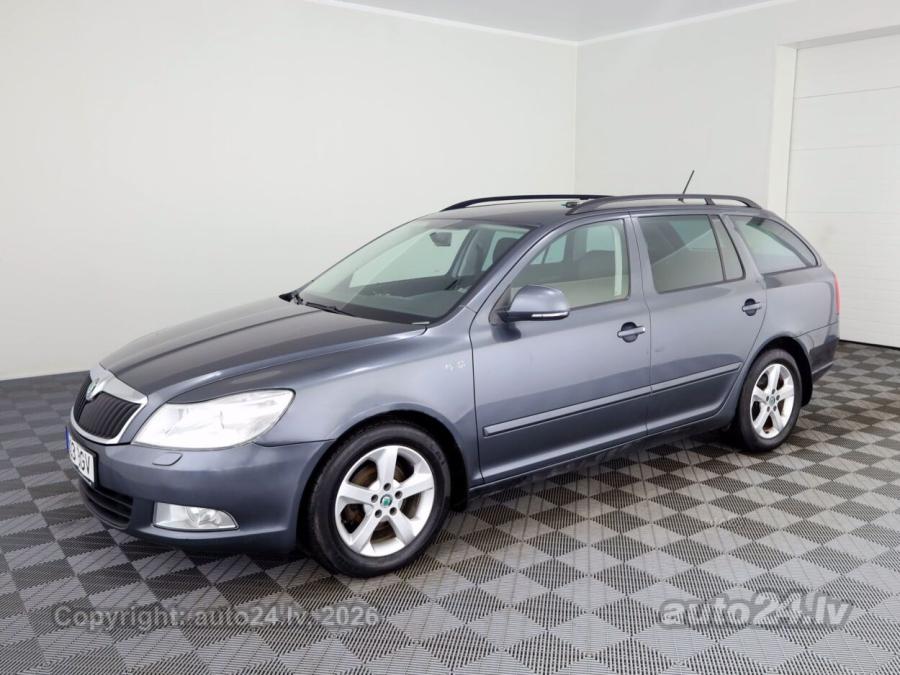 Grey Skoda Octavia 2012 in Tallinn, with an engine capacity of 1.40 L and mileage of 254 thousand km for 1499 €, photo 2 on AUTOMOTO.COM.LV
