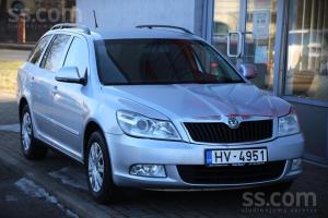 Grey Skoda Octavia 2012 in Riga, with an engine capacity of 1.20 L and mileage of 307 thousand km for 2495 €, photo 5 on AUTOMOTO.COM.LV