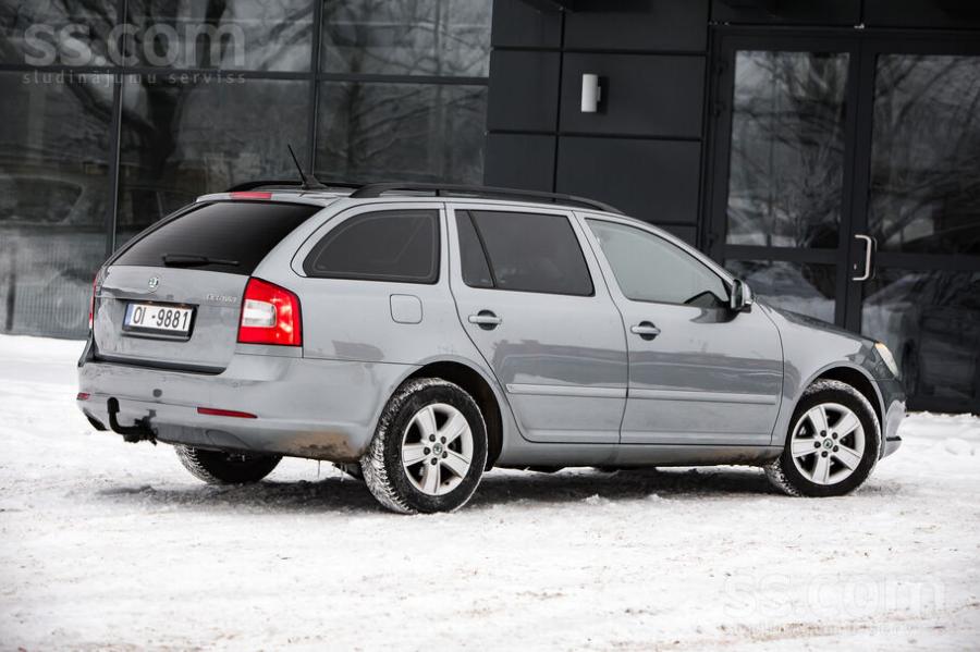 Pelēks Skoda Octavia 2012 Jelgava, ar dzinēja tilpumu 1.60 L un nobraukumu 0 tūkst. km par 3500 €, foto 9 vietnē AUTOMOTO.COM.LV