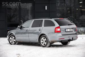 Pelēks Skoda Octavia 2012 Jelgava, ar dzinēja tilpumu 1.60 L un nobraukumu 0 tūkst. km par 3500 €, foto 12 vietnē AUTOMOTO.COM.LV