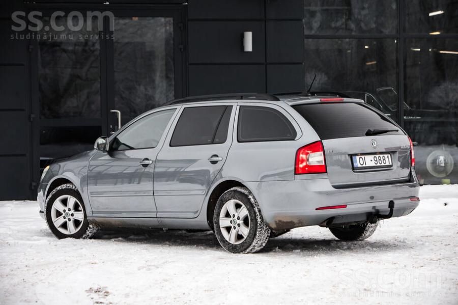 Pelēks Skoda Octavia 2012 Jelgava, ar dzinēja tilpumu 1.60 L un nobraukumu 0 tūkst. km par 3500 €, foto 12 vietnē AUTOMOTO.COM.LV
