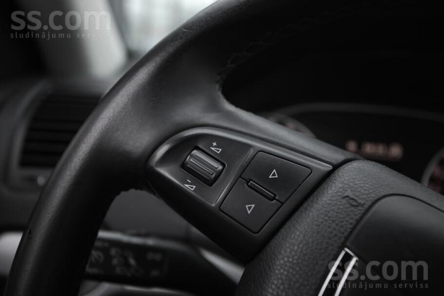 Pelēks Skoda Octavia 2012 Jelgava, ar dzinēja tilpumu 1.60 L un nobraukumu 0 tūkst. km par 3500 €, foto 24 vietnē AUTOMOTO.COM.LV