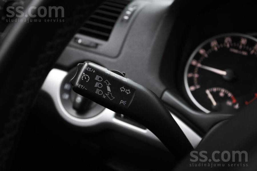 Pelēks Skoda Octavia 2012 Jelgava, ar dzinēja tilpumu 1.60 L un nobraukumu 0 tūkst. km par 3500 €, foto 26 vietnē AUTOMOTO.COM.LV
