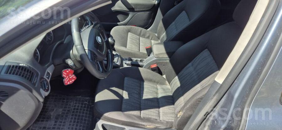 Pelēks Skoda Octavia 2012 Dobele, ar dzinēja tilpumu 1.60 L un nobraukumu 550 tūkst. km par 1350 €, foto 6 vietnē AUTOMOTO.COM.LV