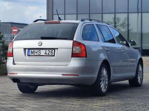 Grey Skoda Octavia 2012 in Siauliai, with an engine capacity of 2.00 L and mileage of 227 thousand km for 6700 €, photo 9 on AUTOMOTO.COM.LV