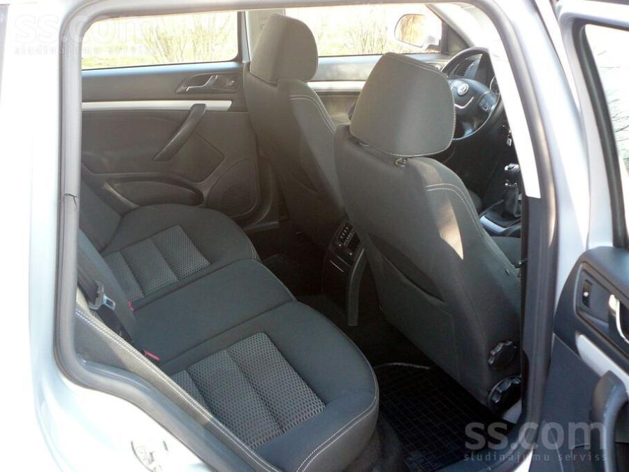 Grey Skoda Octavia 2012 in Cesis, with an engine capacity of 2.00 L and mileage of 0 thousand km for 3990 €, photo 11 on AUTOMOTO.COM.LV
