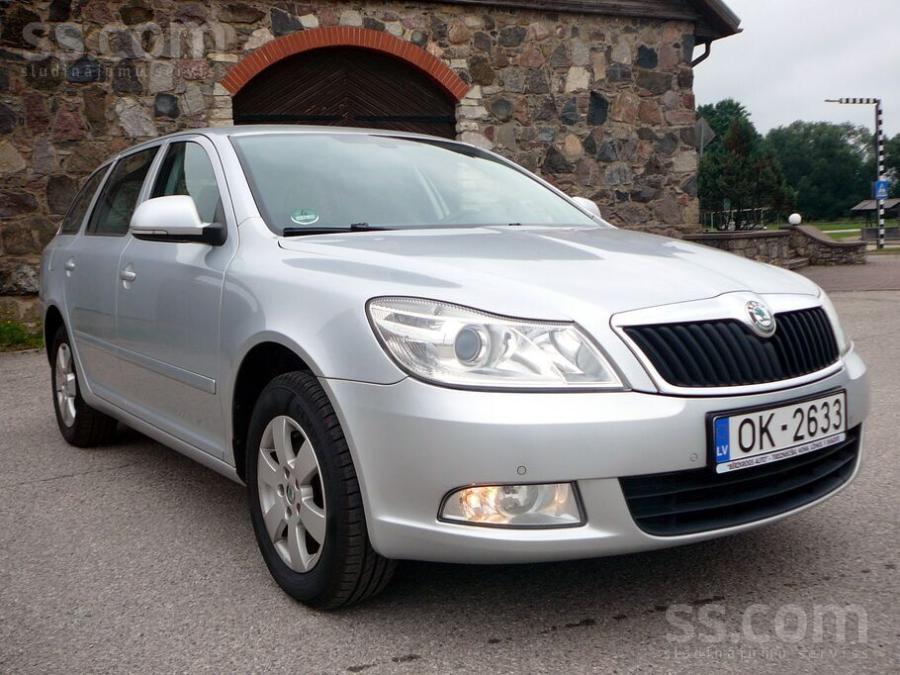 Grey Skoda Octavia 2012 in Cesis, with an engine capacity of 2.00 L and mileage of 0 thousand km for 3990 €, photo 1 on AUTOMOTO.COM.LV