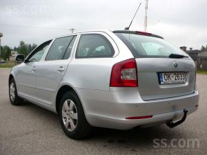 Grey Skoda Octavia 2012 in Cesis, with an engine capacity of 2.00 L and mileage of 0 thousand km for 3990 €, photo 5 on AUTOMOTO.COM.LV