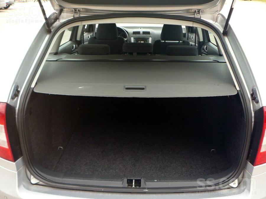 Grey Skoda Octavia 2012 in Cesis, with an engine capacity of 2.00 L and mileage of 0 thousand km for 3990 €, photo 13 on AUTOMOTO.COM.LV