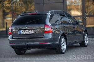 Pelēks Skoda Octavia 2012 Dobele, ar dzinēja tilpumu 1.60 L un nobraukumu 360 tūkst. km par 2600 €, foto 5 vietnē AUTOMOTO.COM.LV