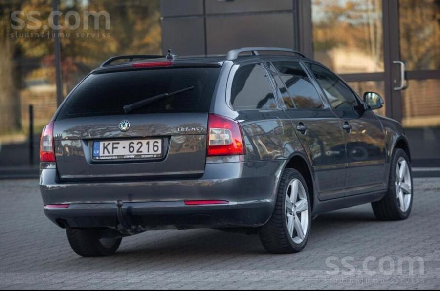 Pelēks Skoda Octavia 2012 Dobele, ar dzinēja tilpumu 1.60 L un nobraukumu 360 tūkst. km par 2600 €, foto 5 vietnē AUTOMOTO.COM.LV