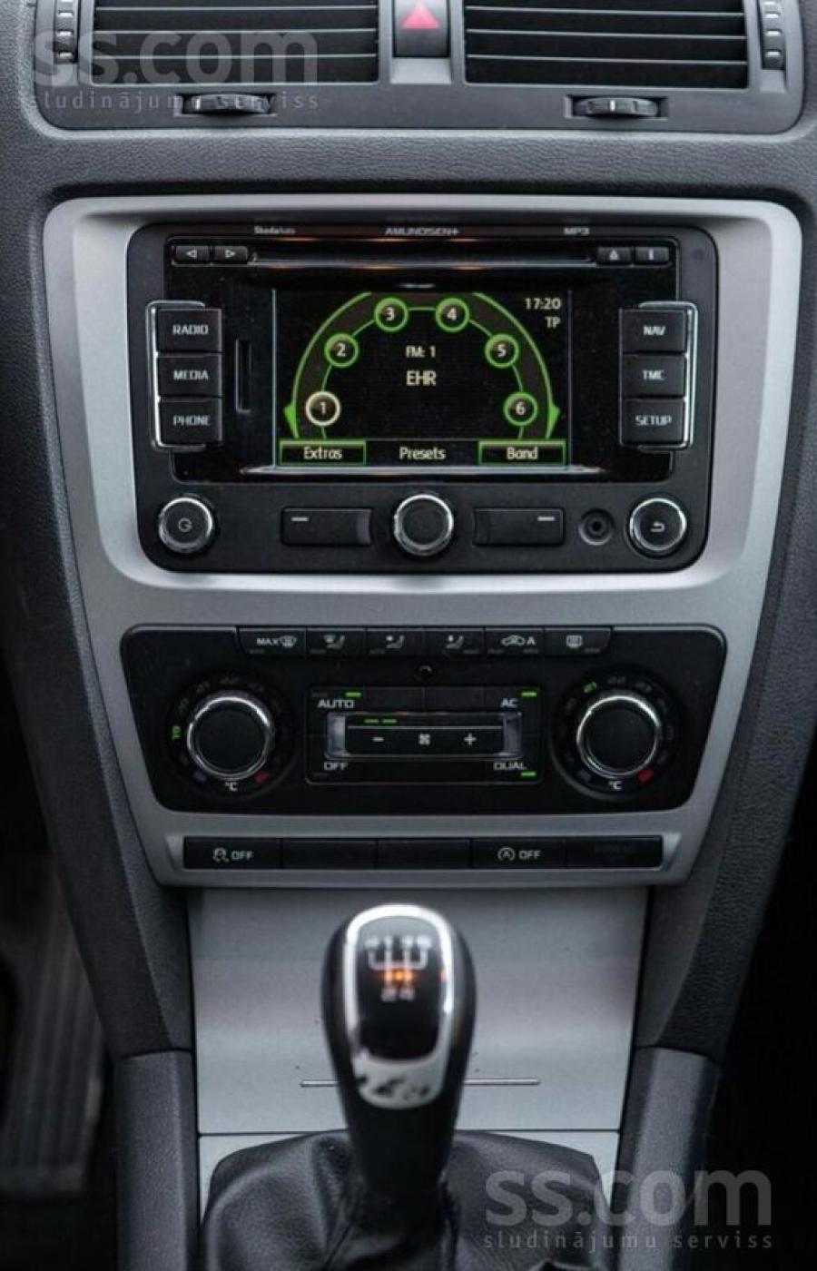 Pelēks Skoda Octavia 2012 Dobele, ar dzinēja tilpumu 1.60 L un nobraukumu 360 tūkst. km par 2600 €, foto 8 vietnē AUTOMOTO.COM.LV