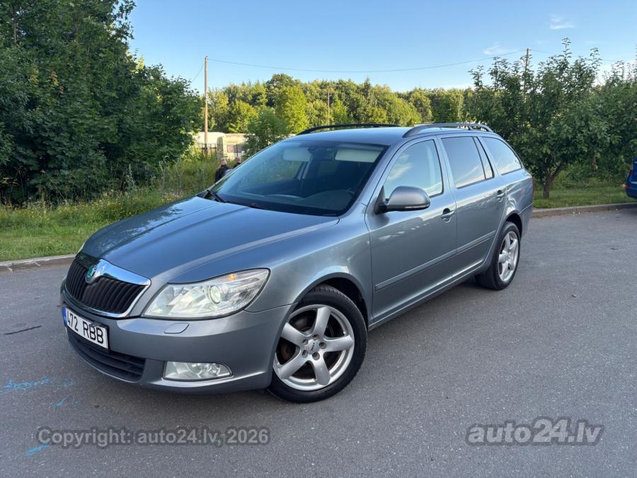 Pelēks Skoda Octavia 2012 Tallina, ar dzinēja tilpumu 1.60 L un nobraukumu 350 tūkst. km par 2999 €, foto 1 vietnē AUTOMOTO.COM.LV