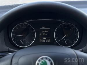 Grey Skoda Octavia 2012 in Jurmala, with an engine capacity of 2.00 L and mileage of 278 thousand km for 4100 €, photo 18 on AUTOMOTO.COM.LV