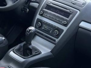 Pelēks Skoda Octavia 2012 Jūrmala, ar dzinēja tilpumu 2.00 L un nobraukumu 278 tūkst. km par 4100 €, foto 12 vietnē AUTOMOTO.COM.LV