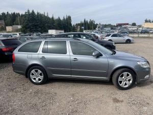 Grey Skoda Octavia 2012 in Utena, with an engine capacity of 1.60 L and mileage of 204 thousand km for 3950 €, photo 9 on AUTOMOTO.COM.LV