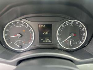Grey Skoda Octavia 2012 in Utena, with an engine capacity of 1.60 L and mileage of 204 thousand km for 3950 €, photo 12 on AUTOMOTO.COM.LV