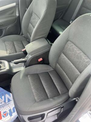 Grey Skoda Octavia 2012 in Utena, with an engine capacity of 1.60 L and mileage of 204 thousand km for 3950 €, photo 13 on AUTOMOTO.COM.LV