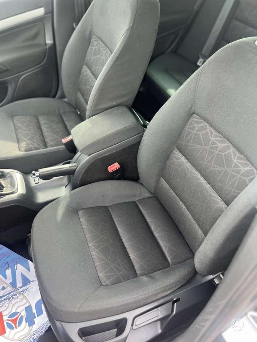 Grey Skoda Octavia 2012 in Utena, with an engine capacity of 1.60 L and mileage of 204 thousand km for 3950 €, photo 13 on AUTOMOTO.COM.LV