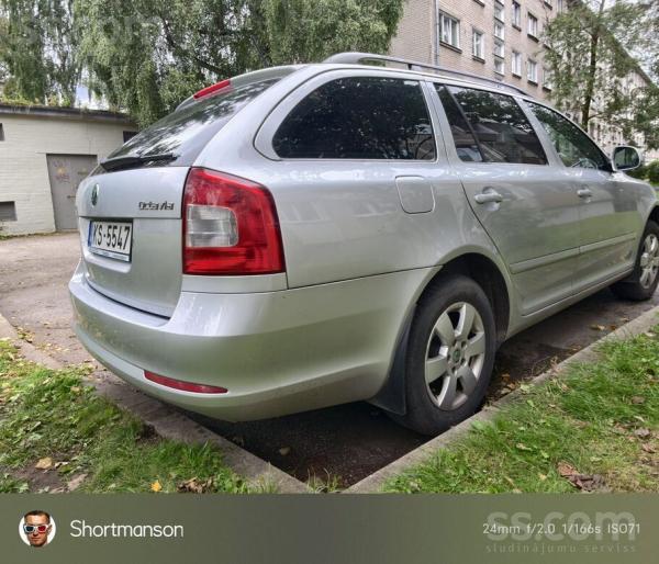 Grey Skoda Octavia 2012 in Riga, with an engine capacity of 1.60 L and mileage of 266 thousand km for 4200 €, photo 4 on AUTOMOTO.COM.LV
