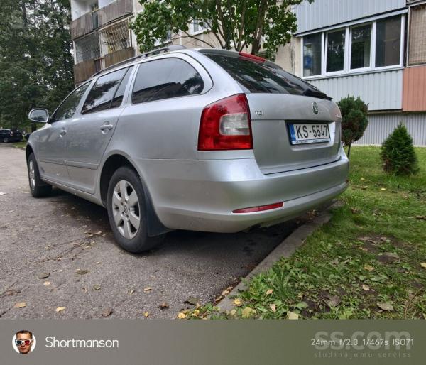 Grey Skoda Octavia 2012 in Riga, with an engine capacity of 1.60 L and mileage of 266 thousand km for 4200 €, photo 5 on AUTOMOTO.COM.LV