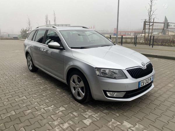 Grey Skoda Octavia 2013 in Vilnius, with an engine capacity of 1.60 L and mileage of 271 thousand km for 6700 €, photo 6 on AUTOMOTO.COM.LV