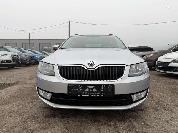 Grey Skoda Octavia 2013 in Kaunas, with an engine capacity of 1.60 L and mileage of 255 thousand km for 6600 €, photo 1 on AUTOMOTO.COM.LV
