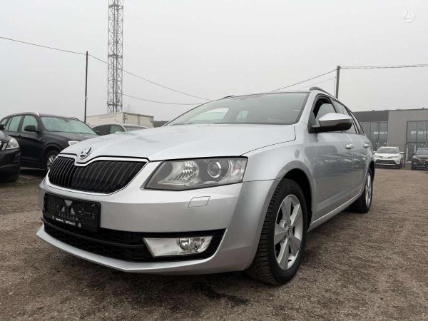 Grey Skoda Octavia 2013 in Kaunas, with an engine capacity of 1.60 L and mileage of 255 thousand km for 6600 €, photo 2 on AUTOMOTO.COM.LV