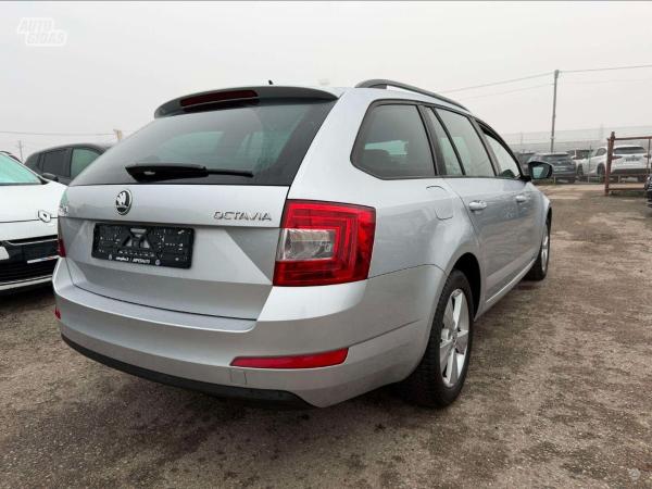Grey Skoda Octavia 2013 in Kaunas, with an engine capacity of 1.60 L and mileage of 255 thousand km for 6600 €, photo 3 on AUTOMOTO.COM.LV