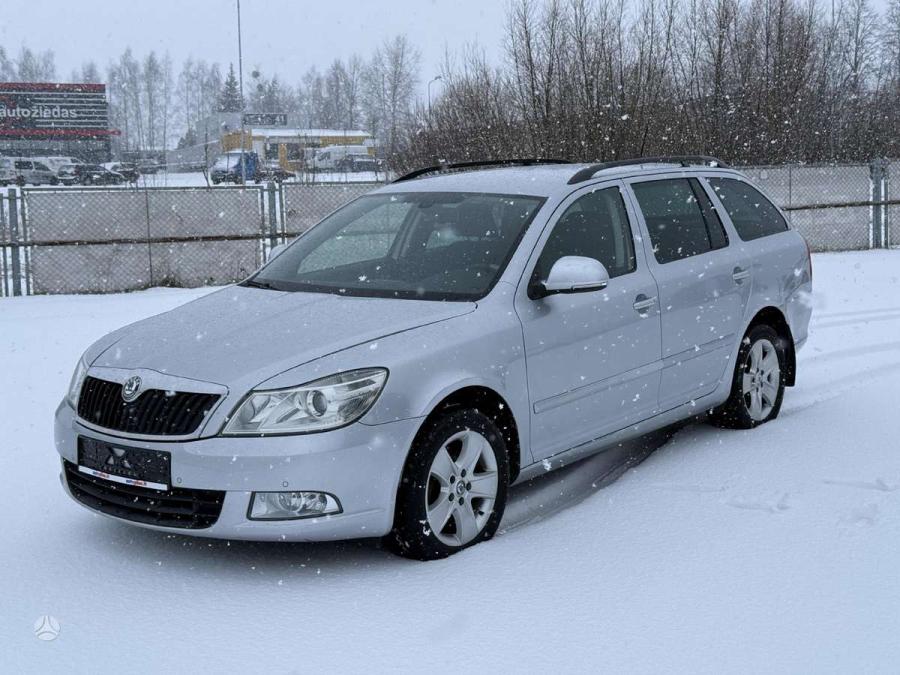 Pelēks Skoda Octavia 2013 Ukmergė, ar dzinēja tilpumu 1.60 L un nobraukumu 230 tūkst. km par 4100 €, foto 2 vietnē AUTOMOTO.COM.LV