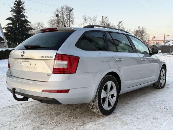 Pelēks Skoda Octavia 2013 Kauņa, ar dzinēja tilpumu 1.60 L un nobraukumu 254 tūkst. km par 4800 €, foto 4 vietnē AUTOMOTO.COM.LV
