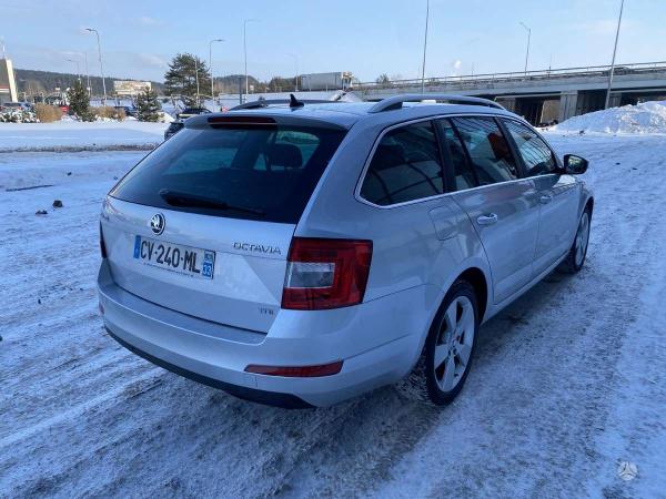 Pelēks Skoda Octavia 2013 Viļņa, ar dzinēja tilpumu 1.60 L un nobraukumu 271 tūkst. km par 6700 €, foto 5 vietnē AUTOMOTO.COM.LV